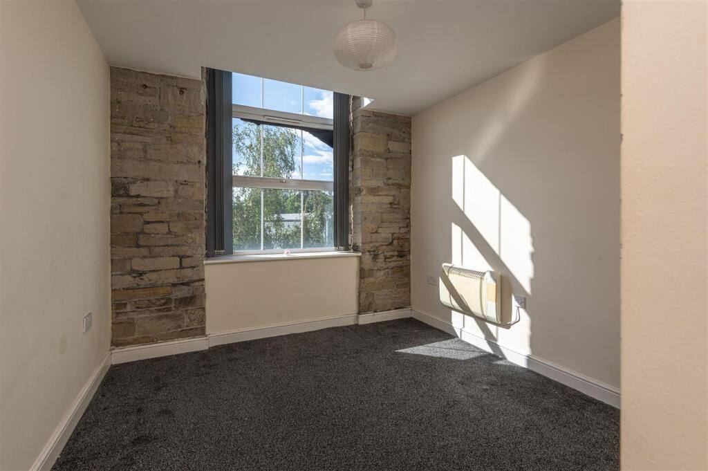 Under The Hammer - Apartment 33 Perseverance Mills Westbury Street ...