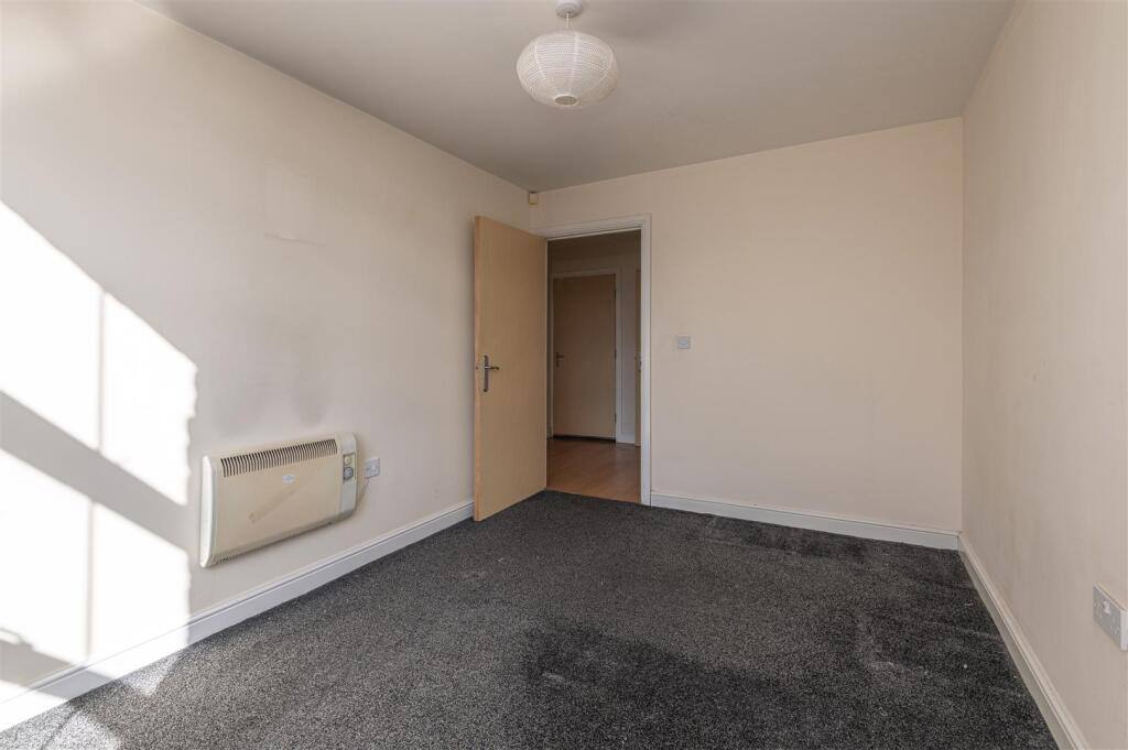 Under The Hammer - Apartment 33 Perseverance Mills Westbury Street ...